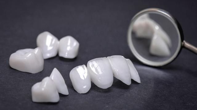 Why choose zirconia ceramics for dental crowns and bridges? - Blog ...